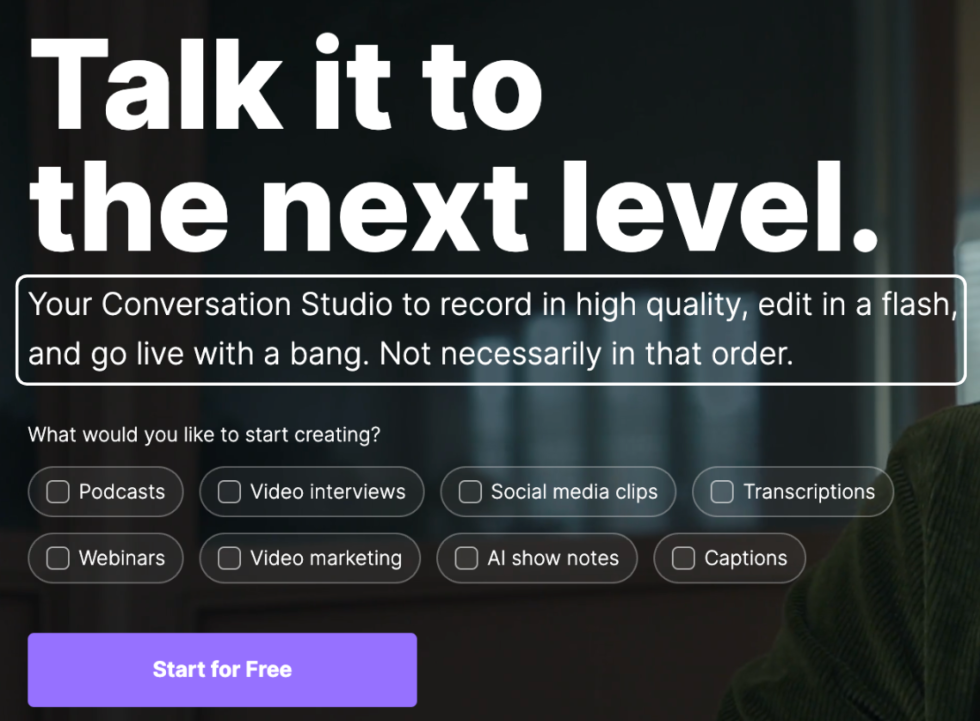 Riverside vs Streamyard: Best Streaming Platform in 2025
